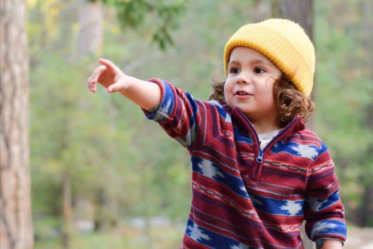 Determining If Your Child Is Left Or Right Handed - Tothood 101